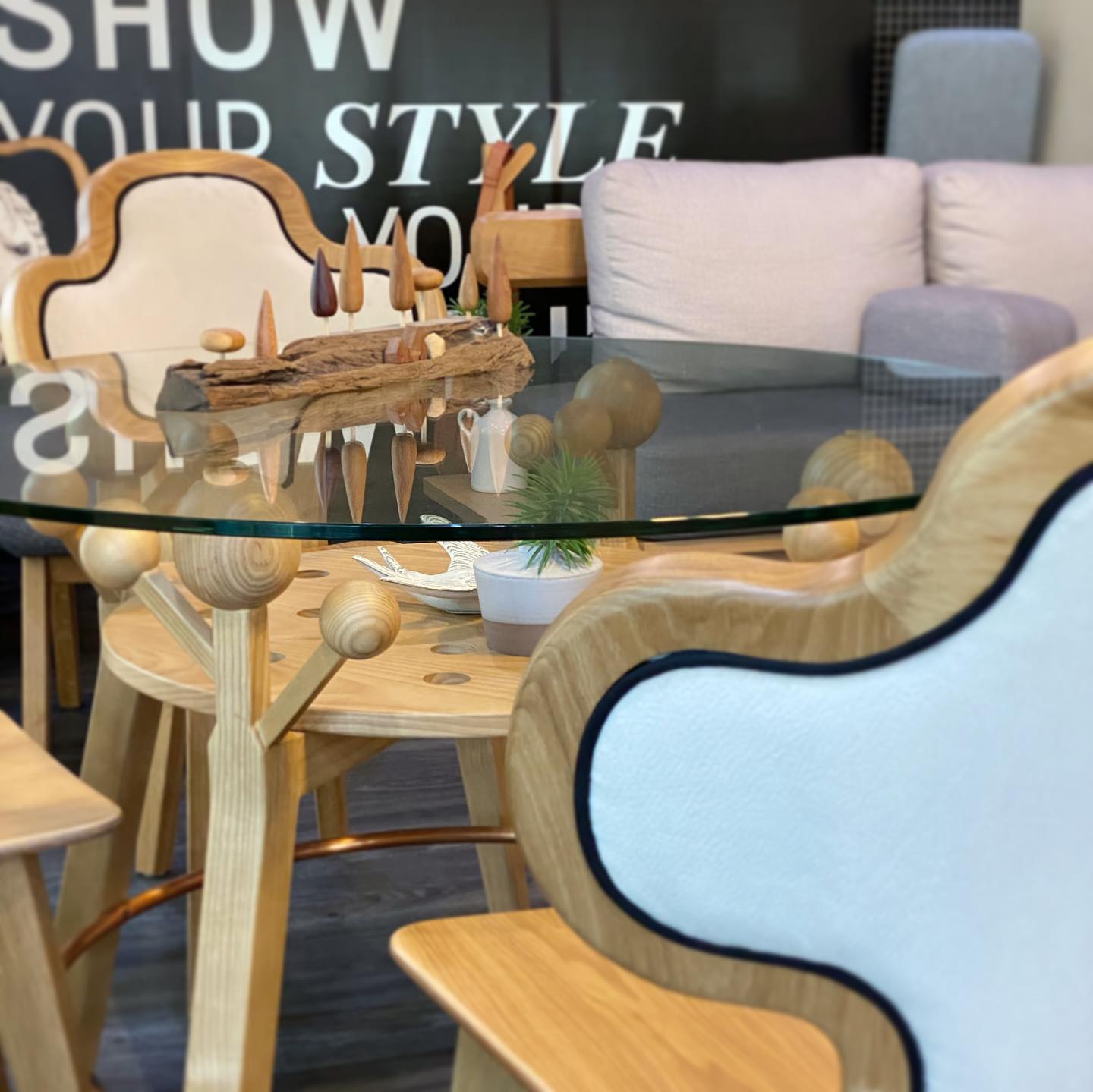 Materials RoomBloom-2