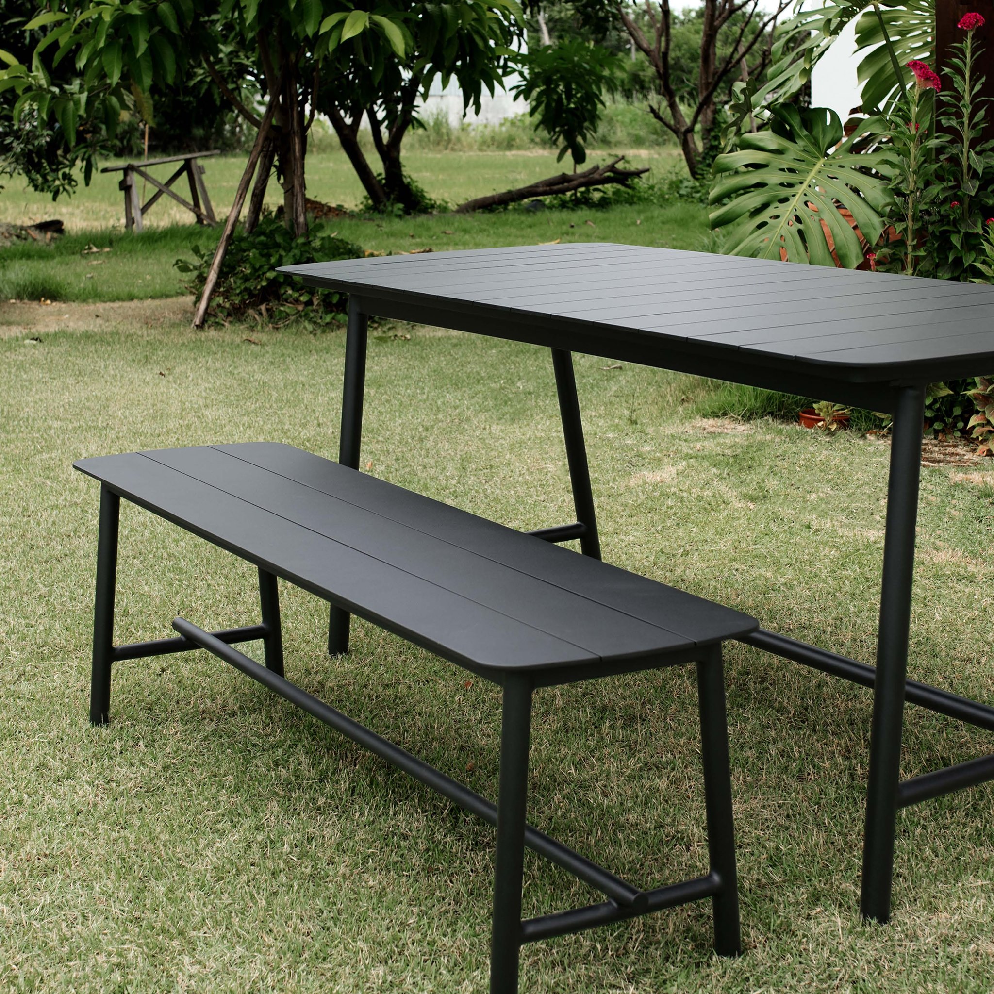 Materials RoomCROSS-bench-3