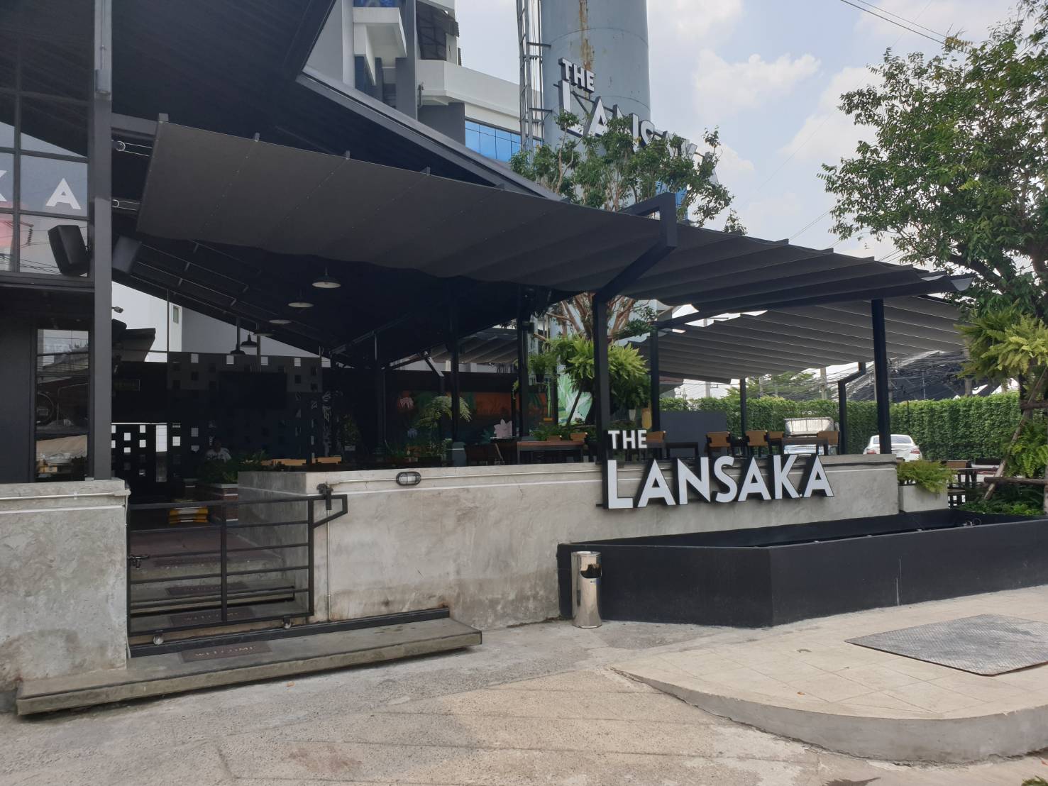 Materials RoomMoving Roof -10